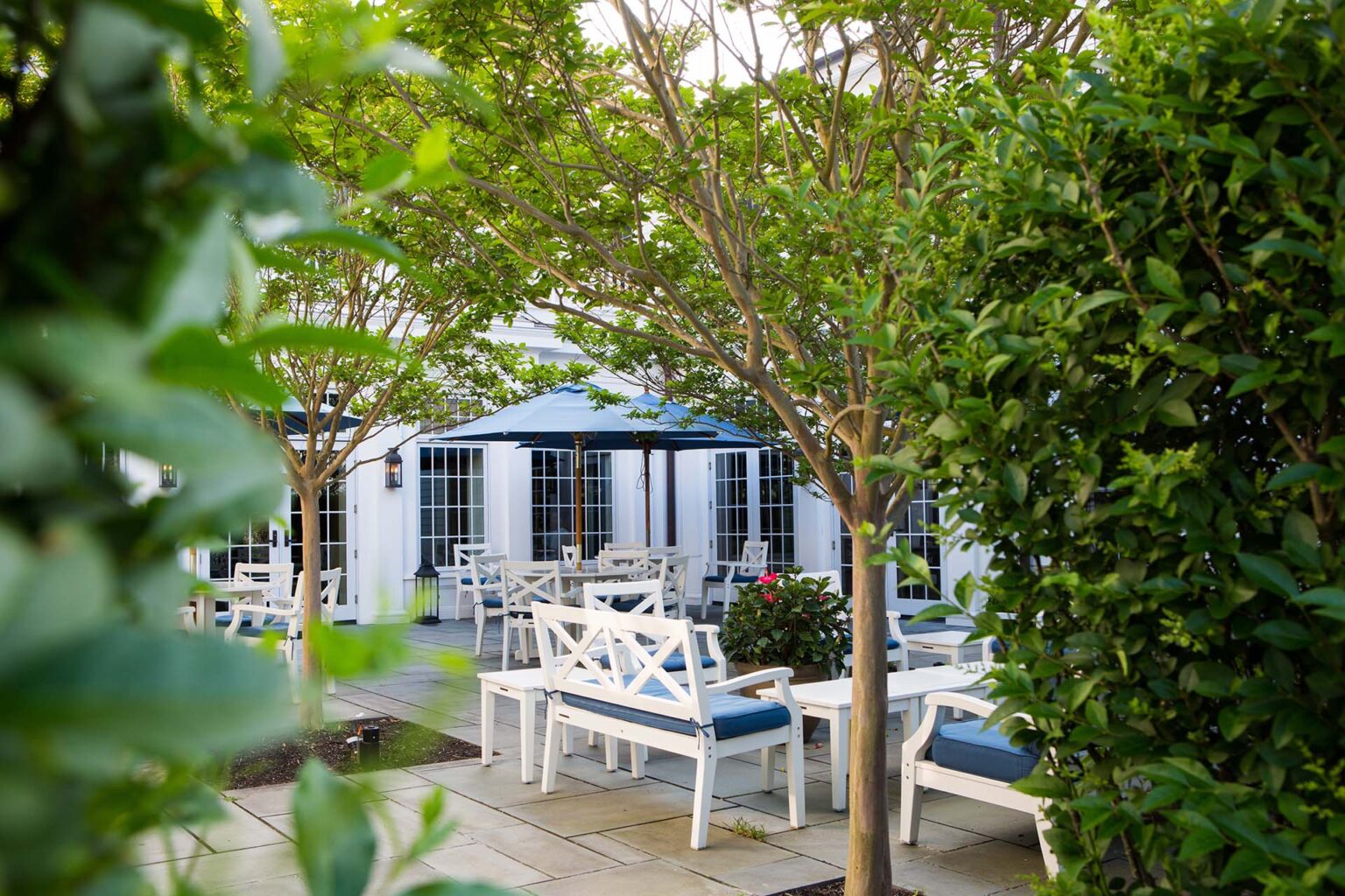 Quogue Club at Hallock House – A Hamptons Luxury Boutique Hotel and Club